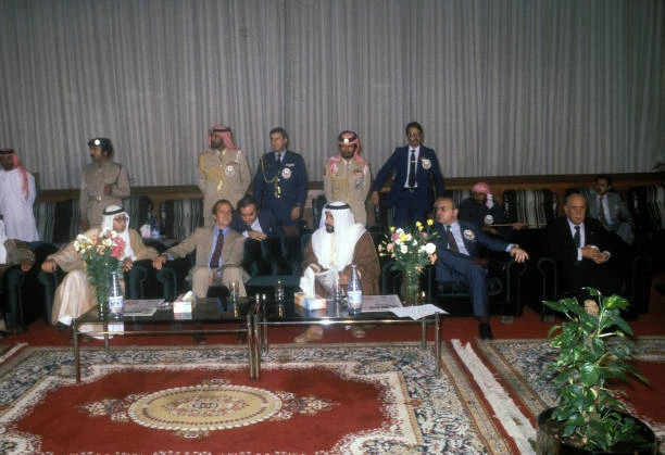 SHEIKH ZAYED BIN Sultan al-Nahyan, Juan Carlos of Spain 1981 OLD PHOTO ...