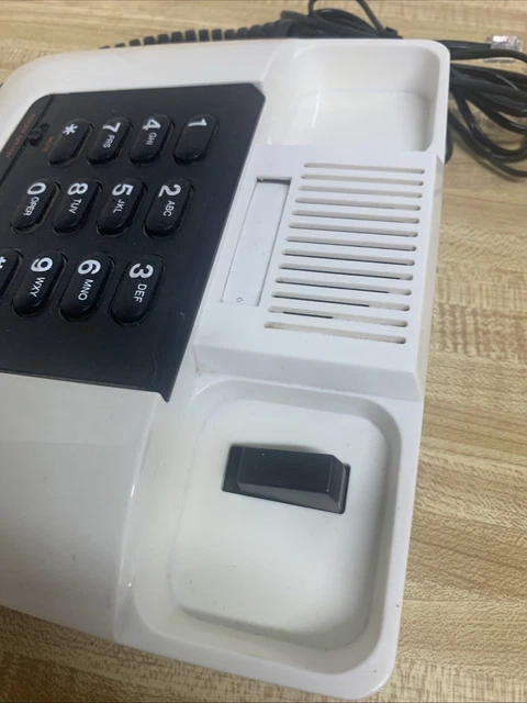 VINTAGE WHITE/BLACK ULTRONIC Home Phone Model-019 with plug-in Made In ...