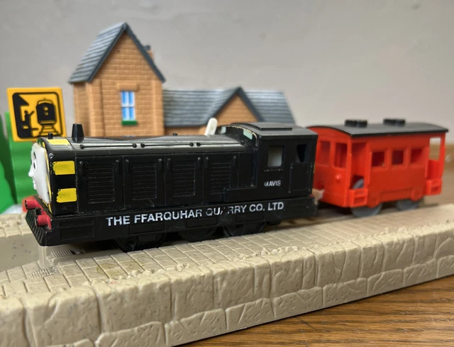 THOMAS FRIENDS TRACKMASTER Mavis Motorized Train Engine Black Red Brake ...