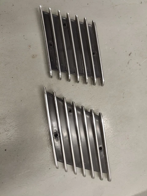 GENUINE FORD CAPRI MK1 RS3100 PS2600 LHS side louver grill vents X2 ...