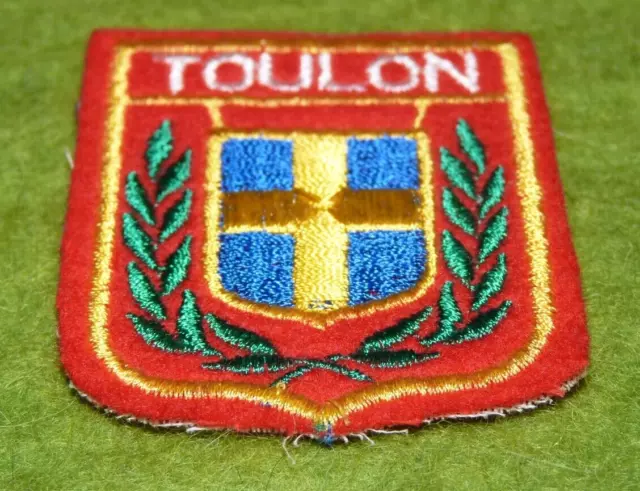 ANCIEN ÉCUSSON À coudre en feutre brodé neuf blason de Toulon Vintage patch EUR 5,00 - PicClick FR
