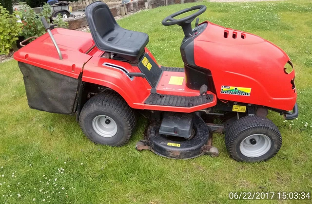 SAXON LAWNSTAR LS 155 H Ride on Mower with Briggs & Stratton 15.5 HP ...