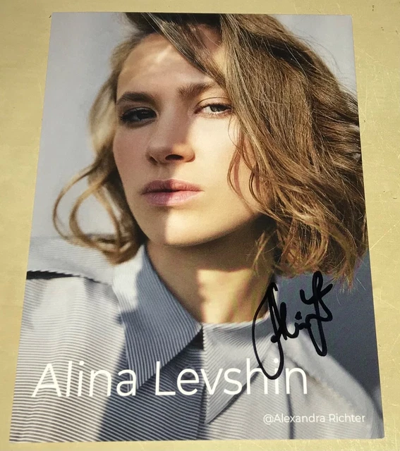 ALINA LEVSHIN ORIGINAL Signierte Autogrammkarte Autogramm Karte TV Film ...