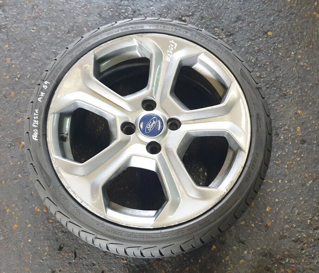 FORD FIESTA ST-LINE 17 Inch Alloy Wheel 205/45/17 - Aw59 - £130.00 ...