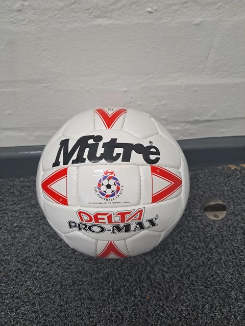 MITRE DELTA PRO MAX- Official Ball - The Football League 1988-89 season ...
