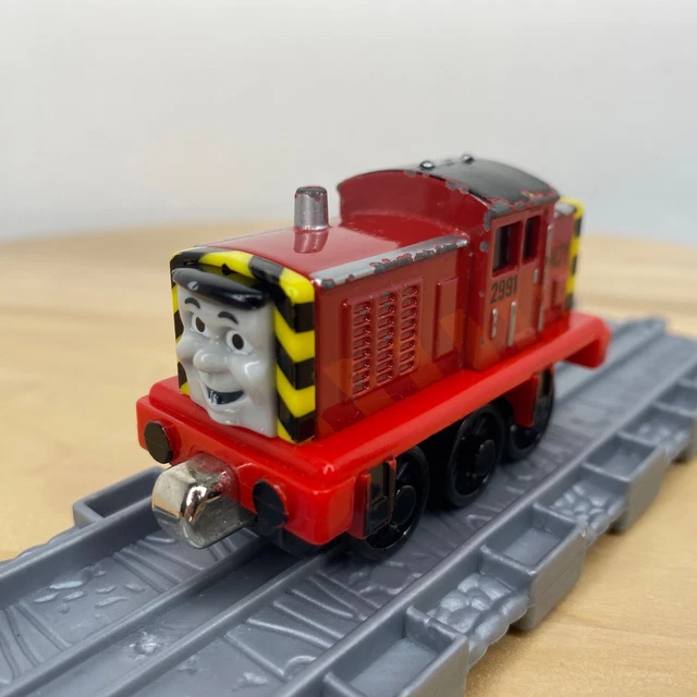 THOMAS THE TANK Engine Take and Play Engine SALTY £9.99 - PicClick UK