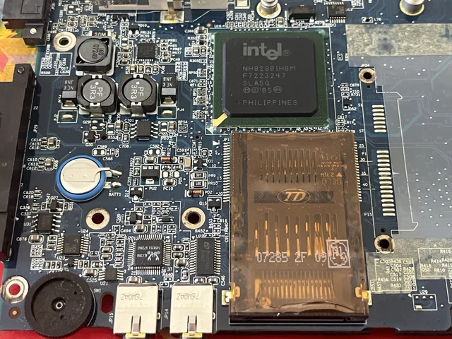 TOSHIBA SATELLITE A200-1TP Iskaa La-3481P Original Motherboard £40.77 ...