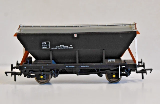 BACHMANN BRANCHLINE 33-575 46 Tonne CEA Covered Hopper Wagon 361841 ...