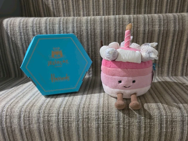 GENUINE JELLYCAT HARRODS Exclusive! Cheryl Cherry Cake With Box - NEW ...