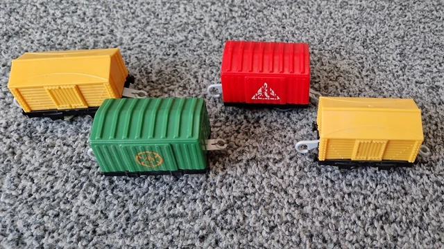 THOMAS THE TANK Engine & Friends Trackmaster 4 VAN WAGON TRUCK £6.99 ...