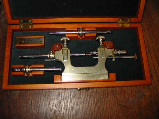 TOUR À PIVOTER Outil Horloger Horlogerie Bijoutier Coffret Ancien Collection EUR 30,00 - PicClick FR