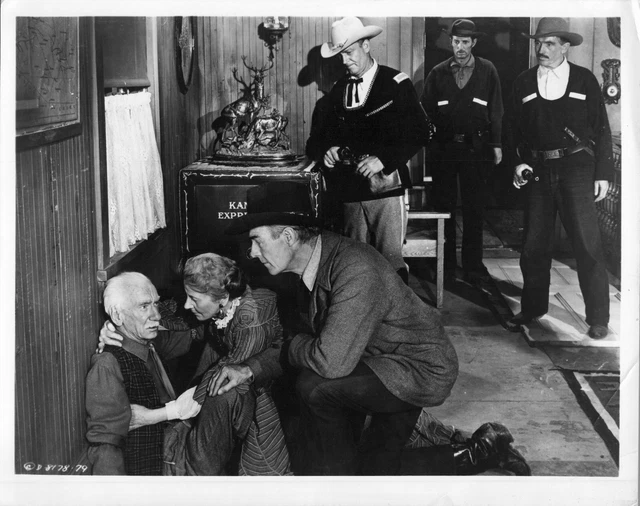ORIGINAL VINTAGE CINEMA Still Photo Movie The Stranger Wore A Gun ...
