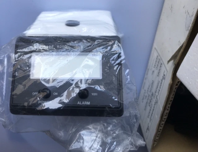 SEAPORT DIGITAL DEPTH Sounder Model R250 w/ Alarm NOS New in Box Made ...