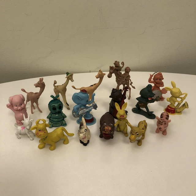 VINTAGE ANTHROPOMORPHIC ANIMAL Figures Lot · IDL TOYS BAND Plastic Hong ...