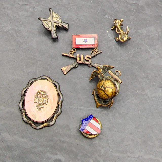 VINTAGE USN LOCKET Navy Patriotic Enamel Shield USA Military Pins Lot ...