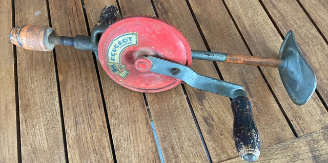 ANCIENNE PERCEUSE OU Chignole A Main Peugeot Freres Made In France Art ...