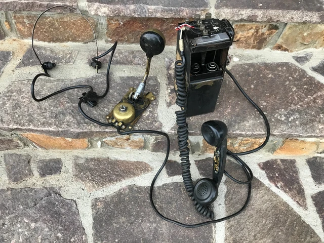 WW2 U.S. ARMY Signal Corps Field Telephone EE-8 SET HEADSET AND ...