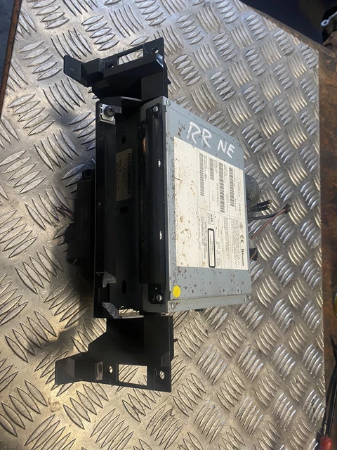 LAND ROVER RANGE ROVER L405 Radio CD Player Stereo CF6N-18C815-HH £60. ...