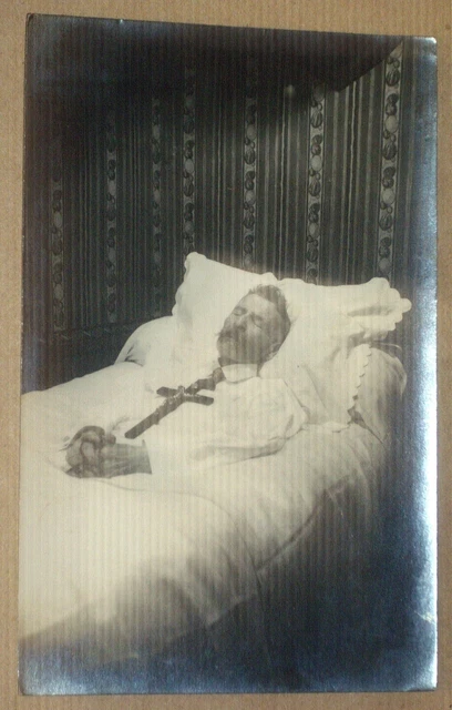 CPA CARTE Photo - Antique Post Mortem - Homme sur son Lit - Thème ...