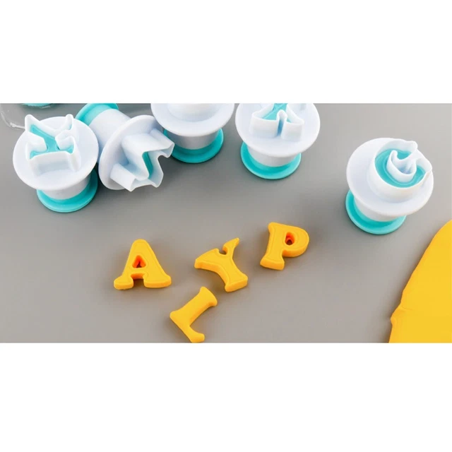 MOULE D'ESTAMPILLAGE LETTRE majuscule bleue et blanche pour créations personnal EUR 25,81 ...