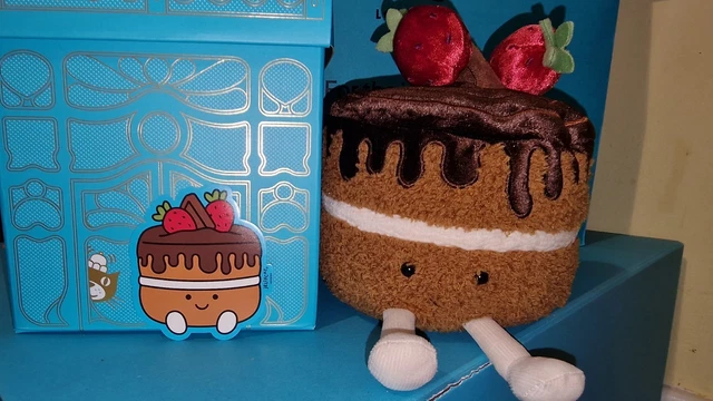 JELLYCAT X HARRODS Glacy Chocolate Cake with box and sticker £84.94 ...