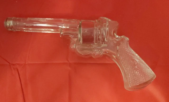 VINTAGE REVOLVER PISTOL Shaped Glass Bottle Decanter + Stopper £15.00 ...