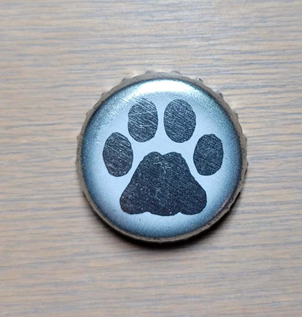 LABATT WILDCAT SILVER Pawprint Logo Canadian Beer Bottle Cap crown-type ...