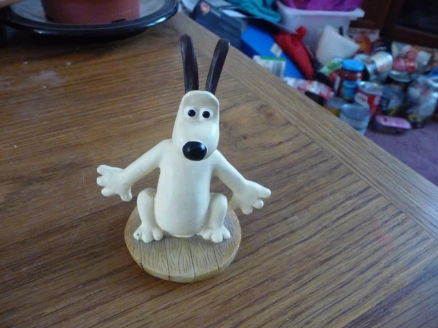 WALLACE AND GROMIT resin Gromit with raised ears figure £9.03 - PicClick UK