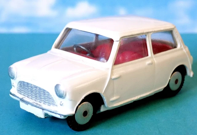 MINI AUTO CORGI No.225 Austin Seven (1960-64 1a edizione mozzi piatti ...