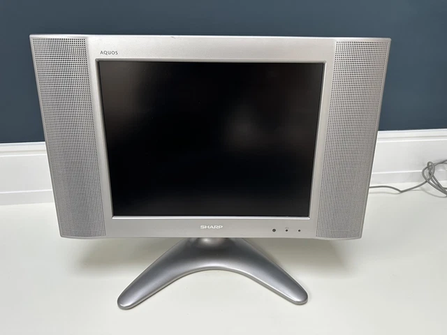 SHARP AQUOS LC-15B2EA 15” Portable Colour Lcd Tv Gaming Tv - Retro £78. ...