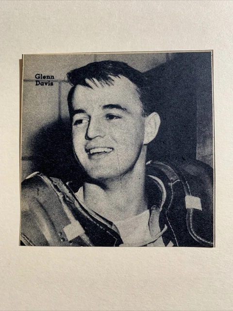 GLENN DAVIS ARMY Cadets 1947 Football Pictorial 3X3 Roto-Panel £12.68 ...