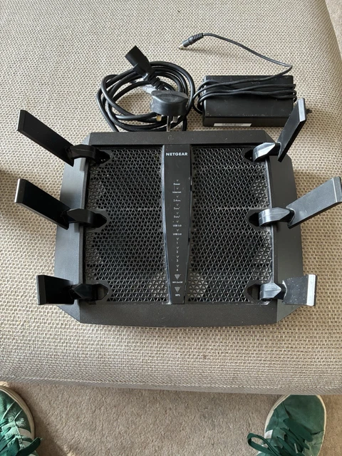 NETGEAR NIGHTHAWK X6 AC3200 Tri-Band WiFi Router R8000 £16.15 - PicClick UK