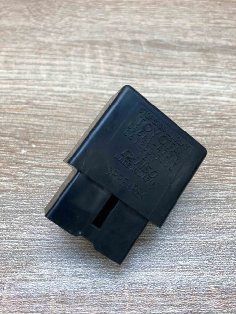 895A1 47010 061800 1010 Denso Toyota Prius Relais Contrôle Module Unité ...