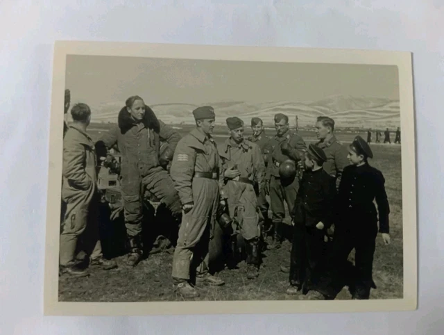 2.WK WH SELTENES Original Foto Luftwaffen Pilot in der Steppe von ...