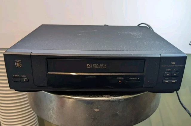 VINTAGE GENERAL ELECTRIC GE VCR VHS Video Cassette Recorder VG4053 ...