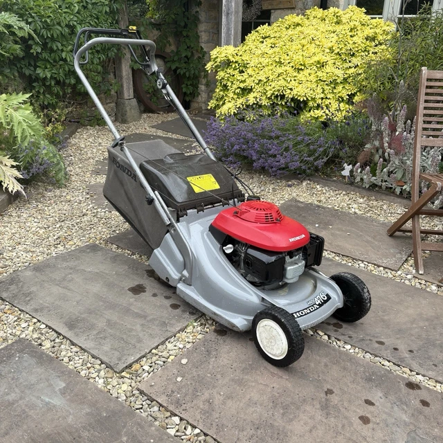 HONDA HRB476C SELF propelled rear roller Petrol lawnmower. £229.52 ...