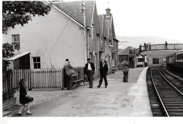 RAIL PHOTO LMS HR Achnasheen station Ross and Cromarty achanalt ...
