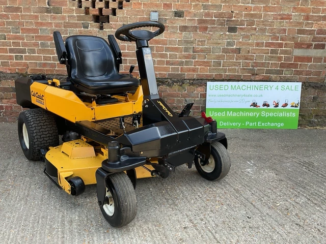 CUBCADET Z FORCE S Zero Turn Ride On Mower sit on lawn garden compact ...