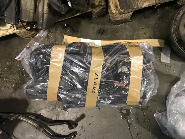 FAISCEAU MOTEUR BMW Z3 E36 COUPE Essence EUR 150,00 - PicClick FR