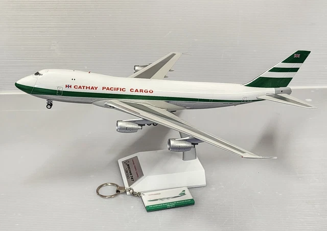 BLUE BOX 1:200 Boeing 747-267F CATHAY PACIFIC AIRWAYS CARGO VR-HVY EUR ...