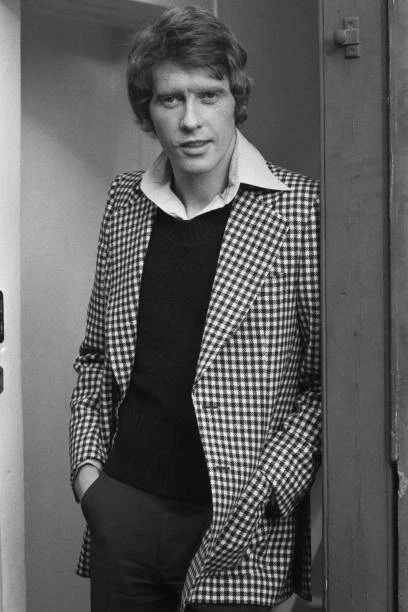 ENGLISH ACTOR AND singer Michael Crawford UK 1974 OLD PHOTO $9.00 ...