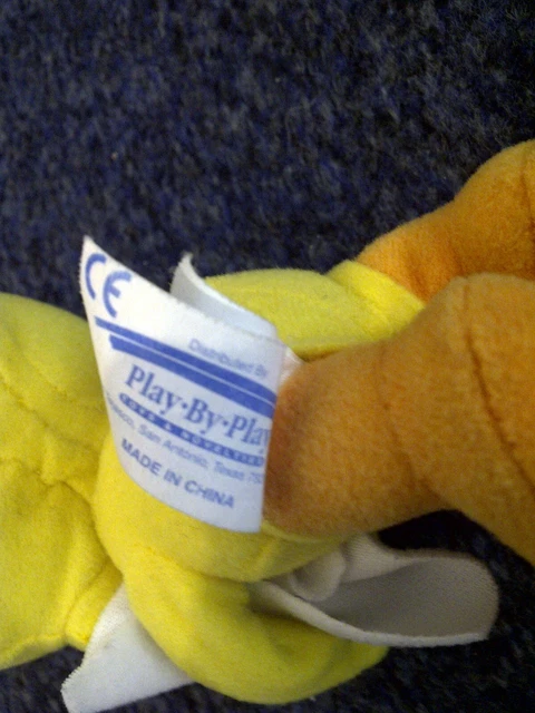 LOONEY TOONS &TWEETY Pie" Holding A Blanket. Spring Arms *Rare* 1999 7 ...