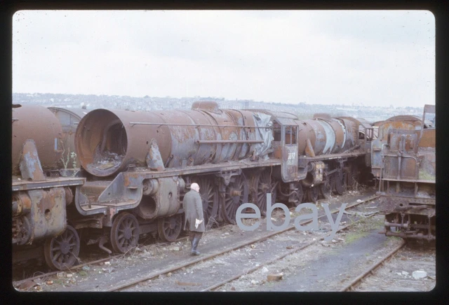 ORIGINAL 35MM SLIDE - ex LMS 5MT 45337 at Woodhams, Barry scrapyard c ...