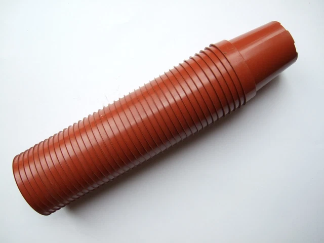 40 NOS 8CM Plastic Plant Pot, in terracotta Optipot by Congleton ...