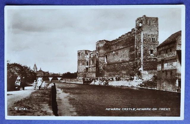 POSTCARD NEWARK CASTLE,NEWARK On Trent,Nottinghamshire,Oval Postmark ...