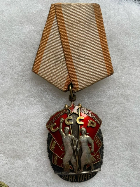 RUSSIAN SOVIET ORDER Of The Badge Of Honor Medal Wirh Serial Number £30 ...