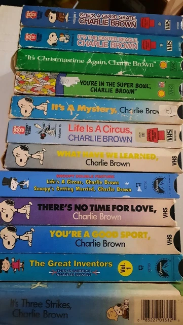PEANUTS CHARLIE BROWN VHS Lot X 12 Good Sport, Music Heroes, Snoopy ...