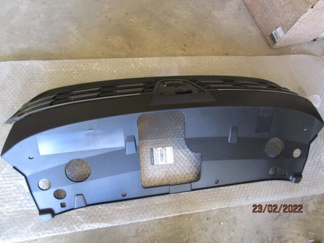 GRILLE DE CALANDRE DACIA LOGAN III SANDERO III ref 623107458R EUR 40,00 ...