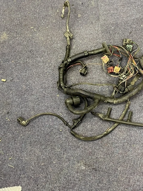 VW TRANSPORTER T5 ECU Engine Bay Wiring Loom 2005 Suit Ac Model ...