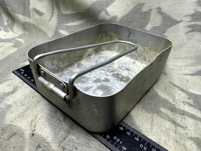 ORIGINALE ESERCITO BRITANNICO Soldier Disastro Latta 1983 Datato ...